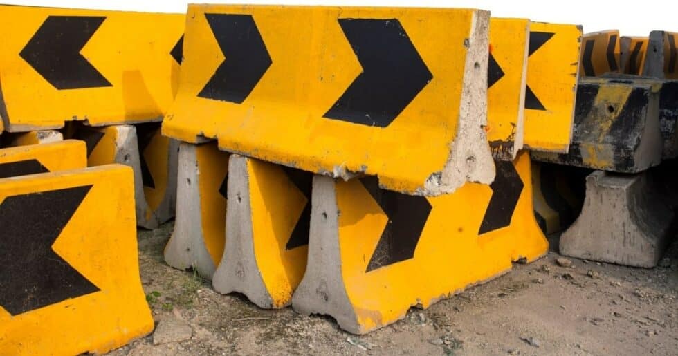5 Road Barriers In Construction: Site Safety And Traffic Control